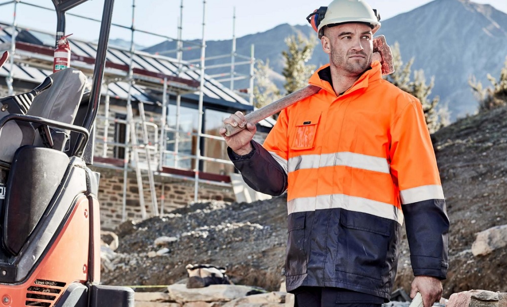 Need of High Vis Jackets in Construction Worker Protection